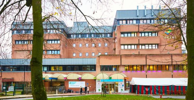 Hopital Des Enfants